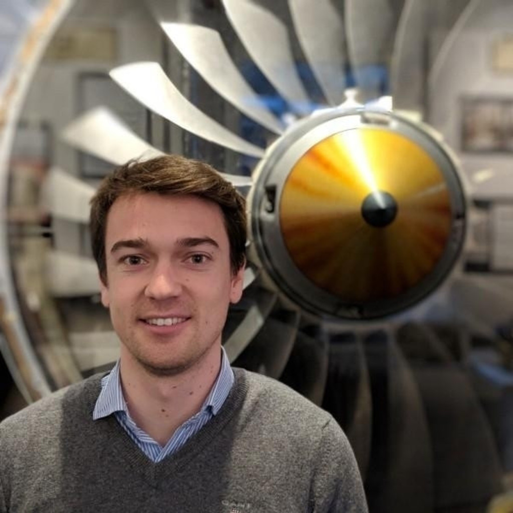 Marcelo Schweikert Farinha - Manufacturing Engineer - Rolls-Royce ...