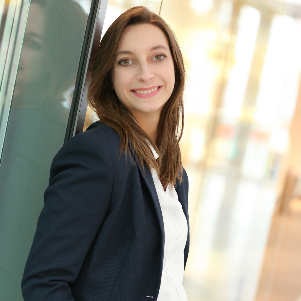 Laura Zapf - Consultant Cloud Application Innovation - IBM Deutschland ...