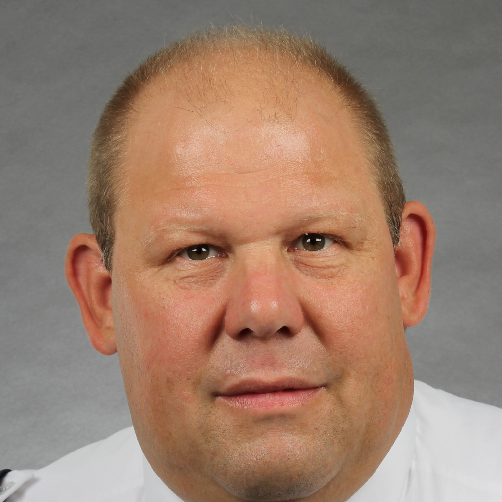 Woestendiek in der Personensuche von Das Telefonbuch