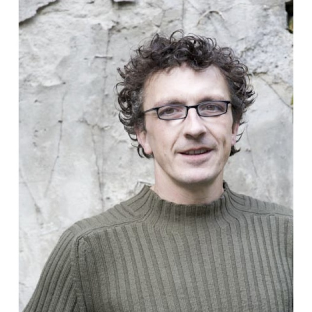 Alexander Mathes - Projektleiter im Dekorationsbau - satis & fy AG ...