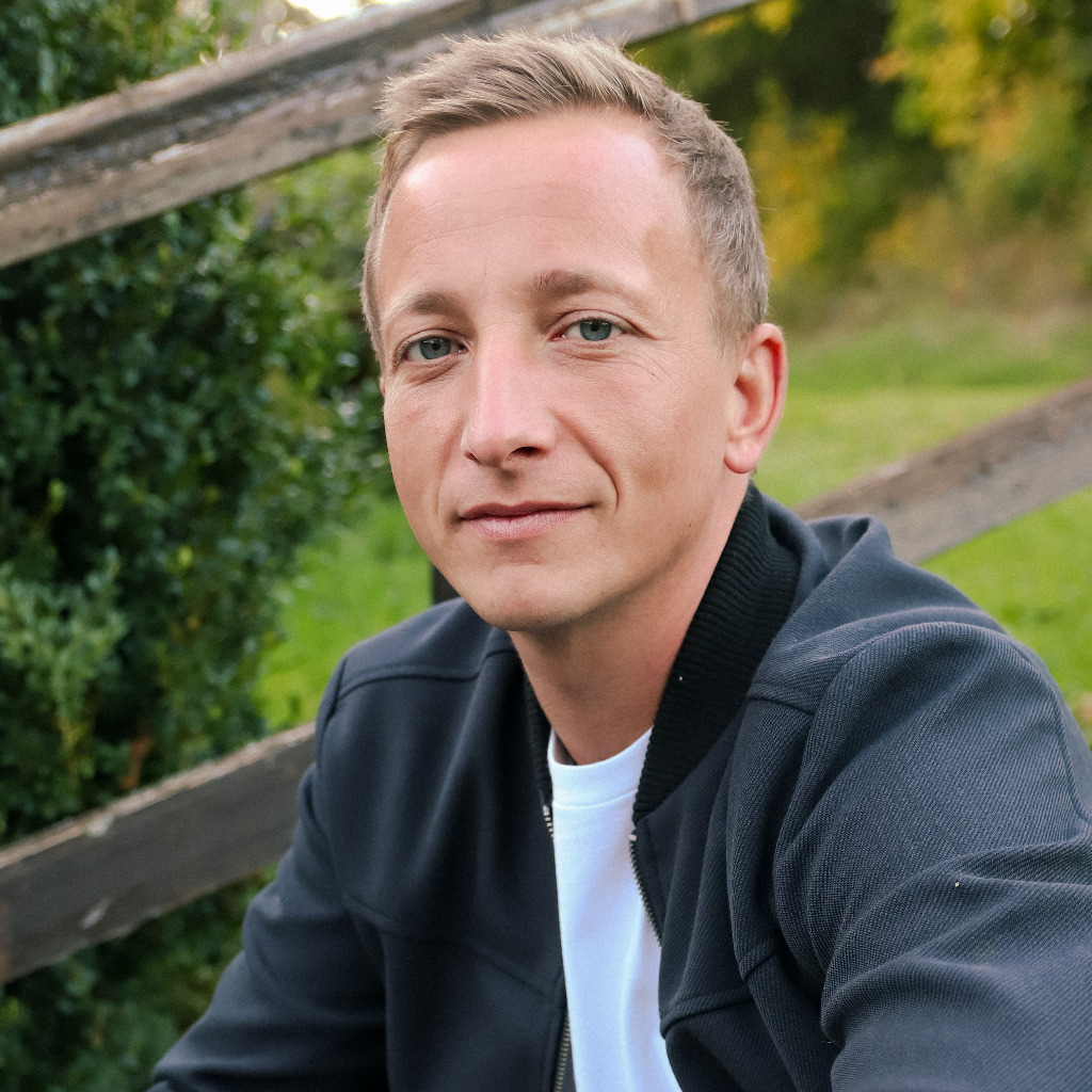 Frank Klein - kaufmännischer Vorstand - AWG Apoldaer ...