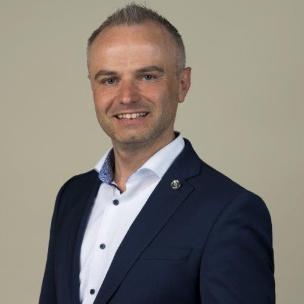 Andreas Traxinger - Werksleiter / Plant Manager Grafenau - Knauf ...