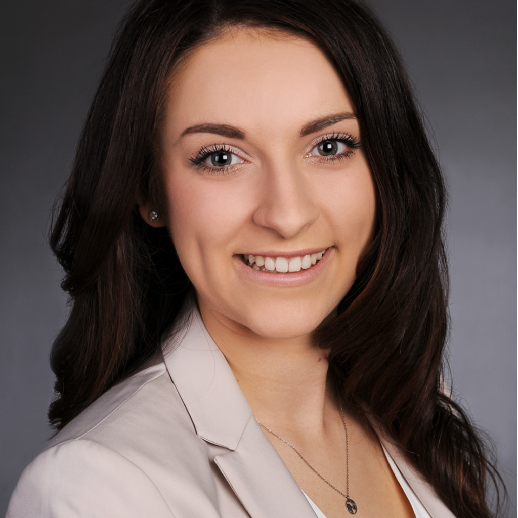 Anna Harlaß - BWL - Ostbayerische Technische Hochschule Regensburg | XING