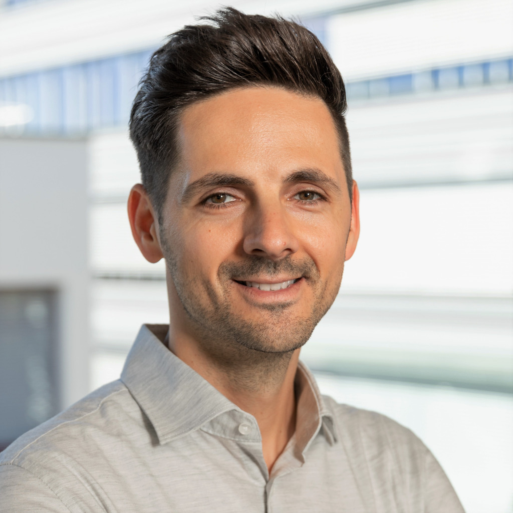 Dan Filip - Executive MBA Marketing- & Salesmanagement - SMBS ...