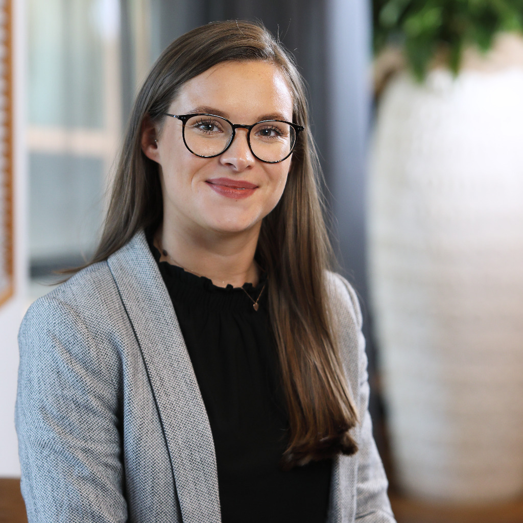 Lisa Metsch - Ausbildungsleiterin - Sika Deutschland GmbH | XING