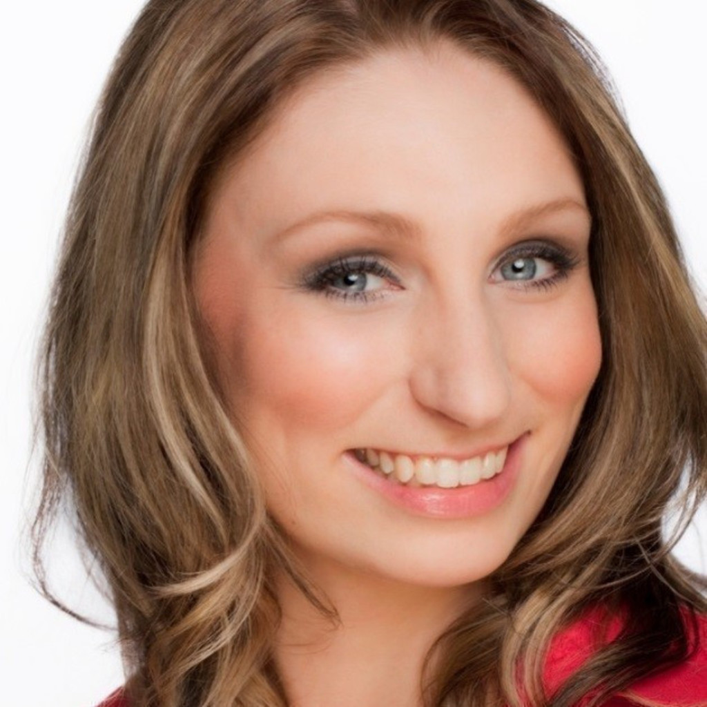 Maike Sander - Lead E-Marketing - Avon Cosmetics GmbH | XING