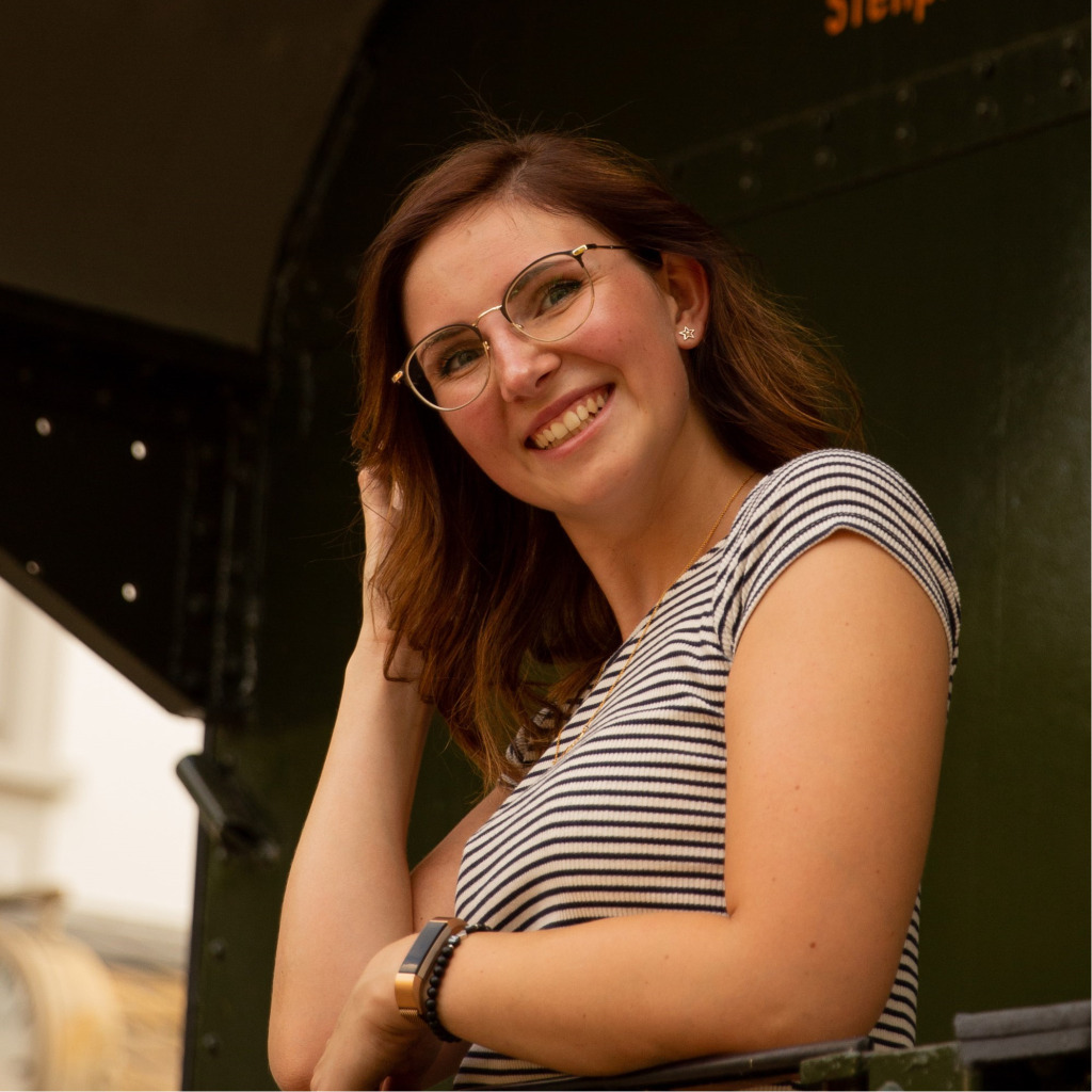 Marie Hartmann - MA Sales & Marketing - PIUPET | XING