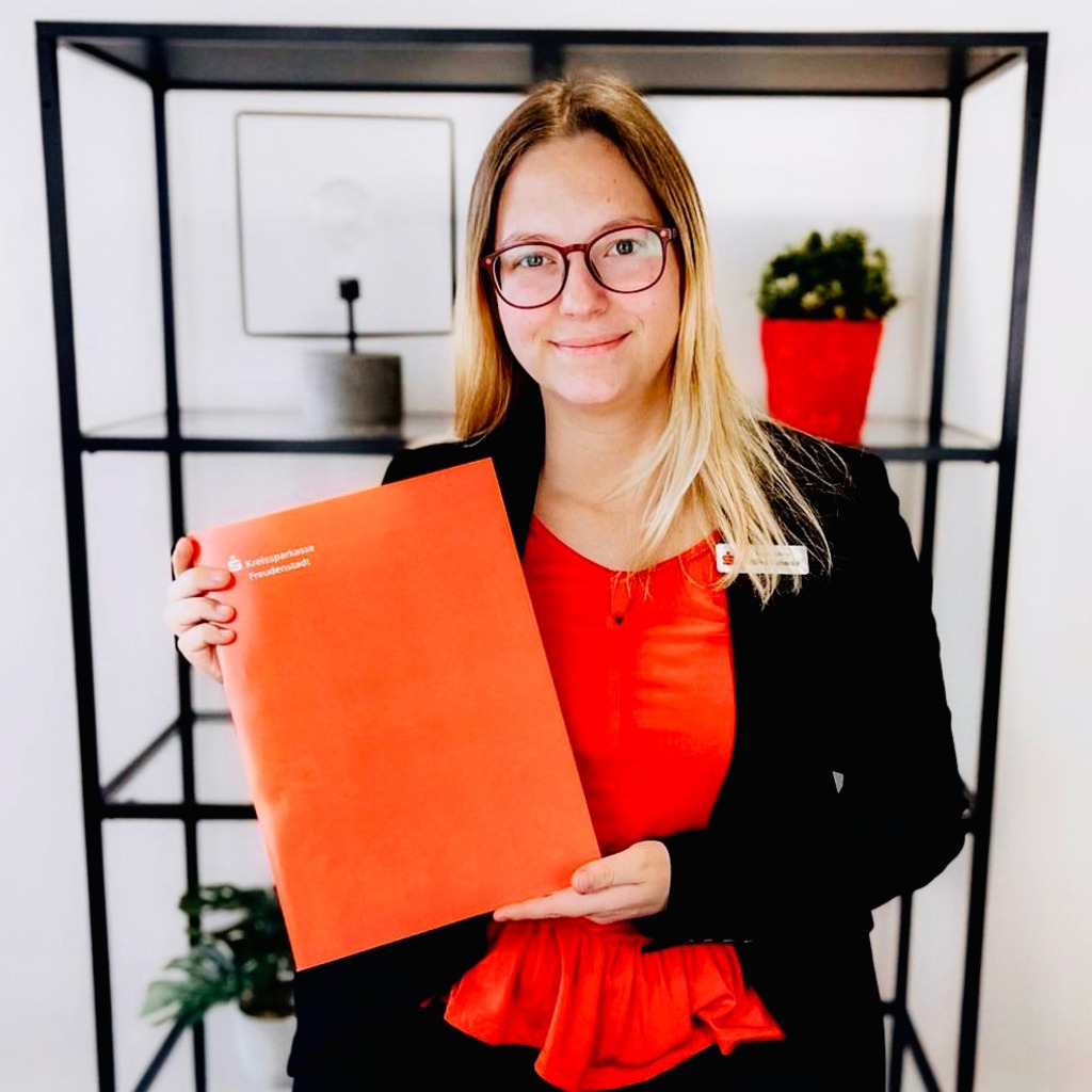 Alina Zepezauer - Kundenberater - Sparkasse Pforzheim Calw | XING