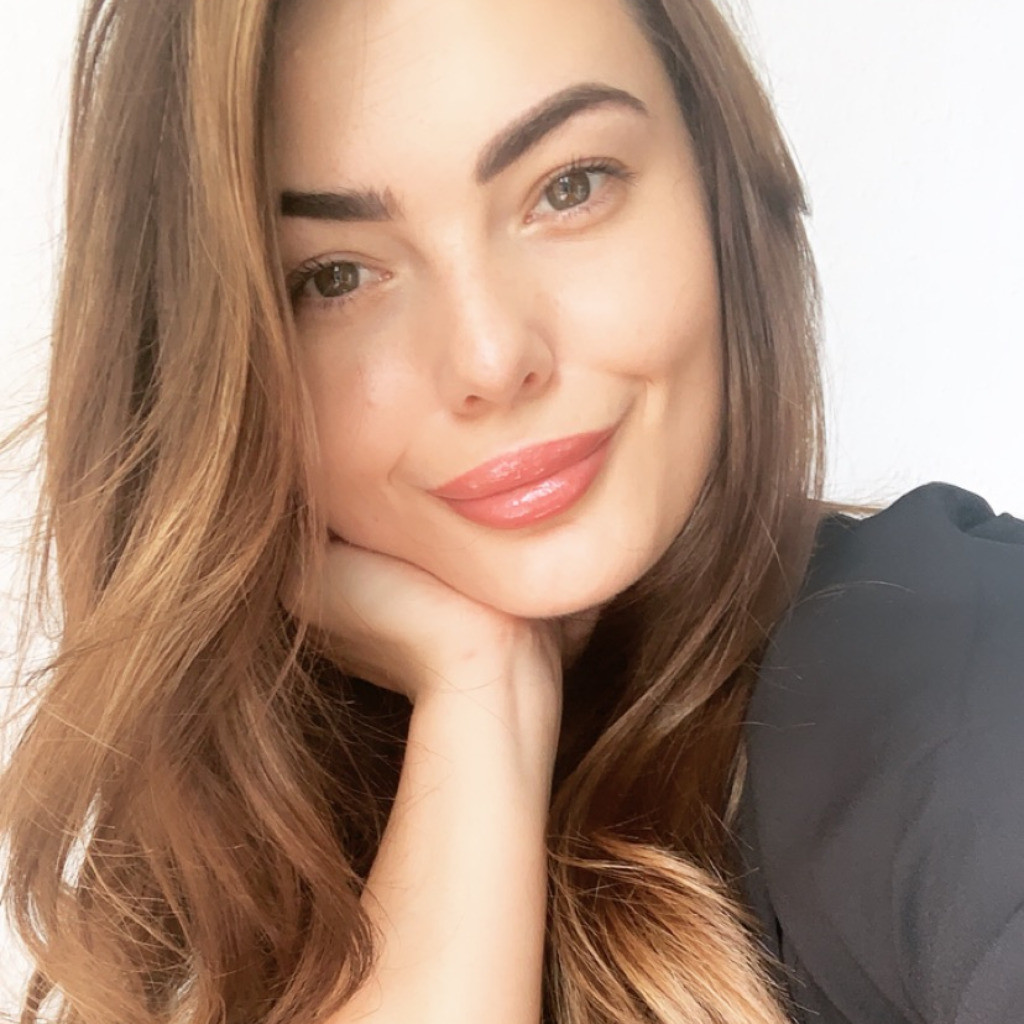 Denise Prus - Groß-und Außenhandel - H9 Berufliche Schule City Süd | XING