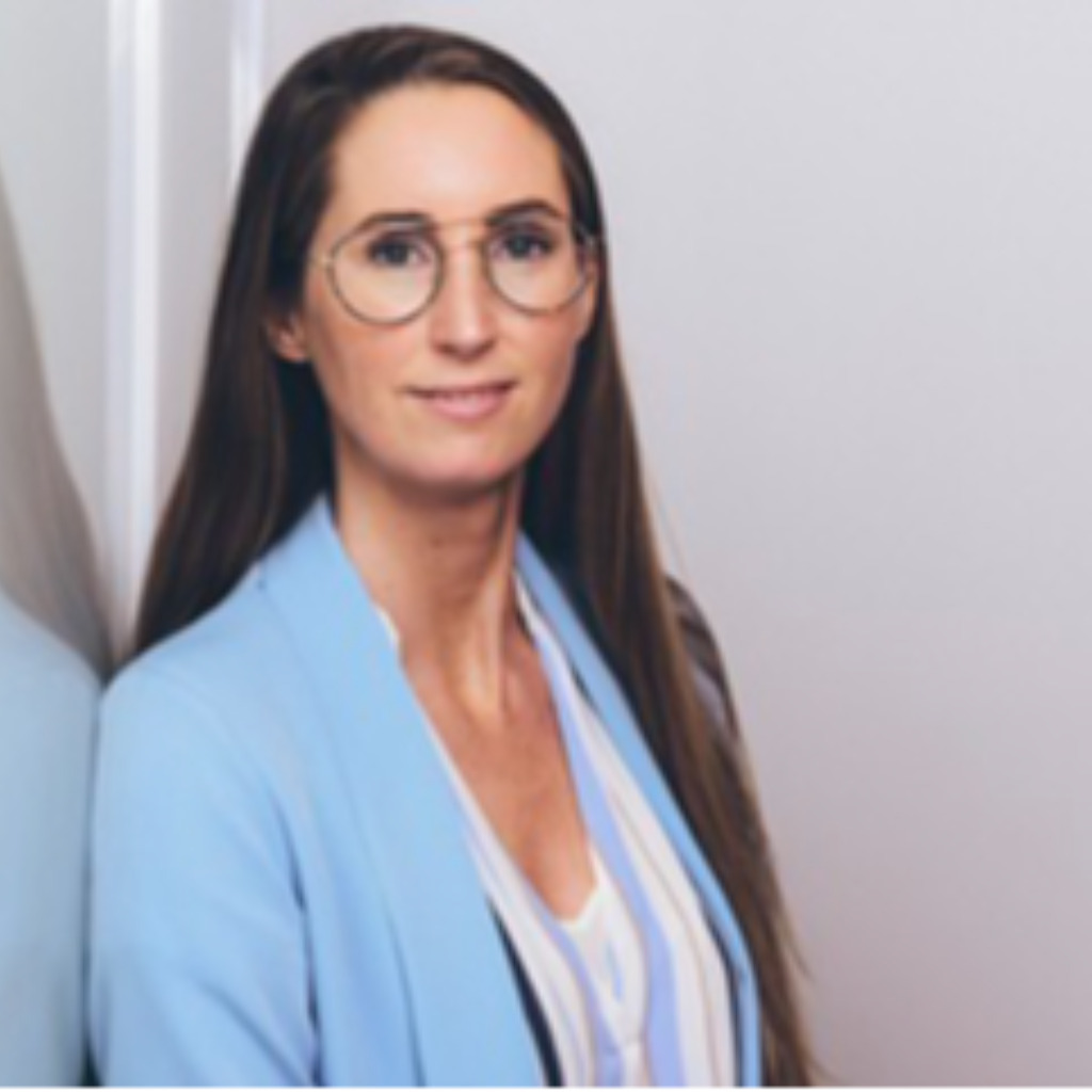 Julie Stöckmann - Team Lead Customer Service - Unternehmen für E ...