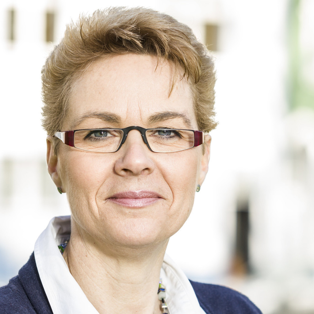 Ellen Brethauer - Manager Business Development - Security Weaver | XING