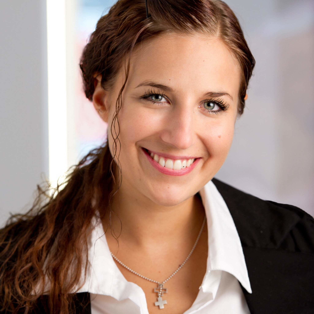 Sara Schoring - Referentin Geschäftsführung Vertrieb - HORBACH ...