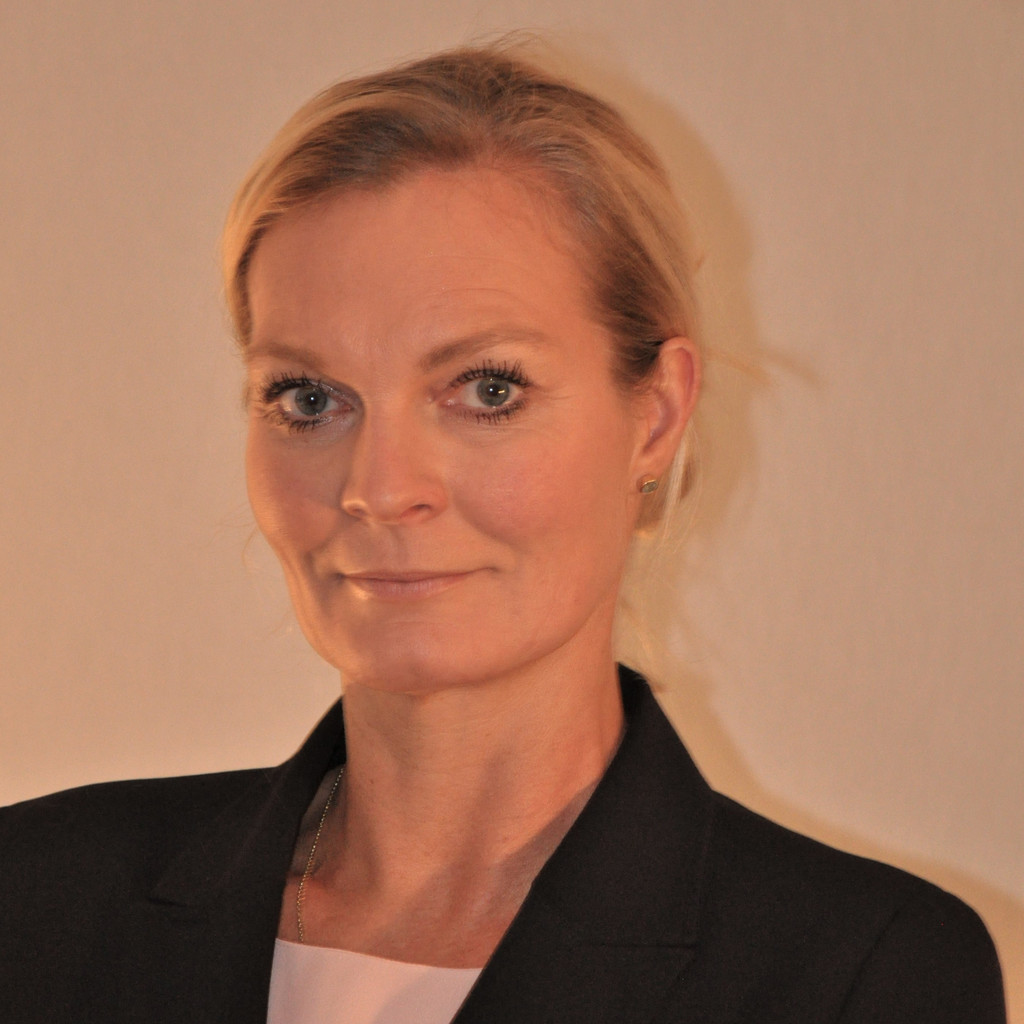 Angela Bartl - Director/Attorney-at-law/Member of the Management - Apex ...