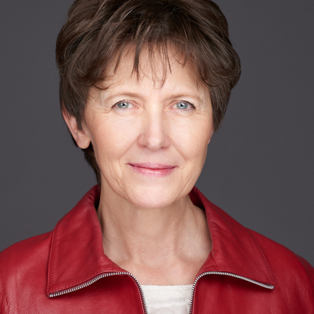 Dr. Regina Wolf - Head of unit safety of veterinary immunological ...