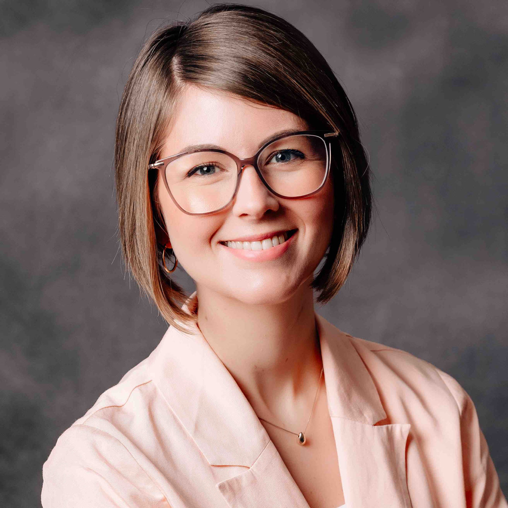 Julia Jordan - Head of Sales Technology - Kloeckner Metals Germany GmbH ...