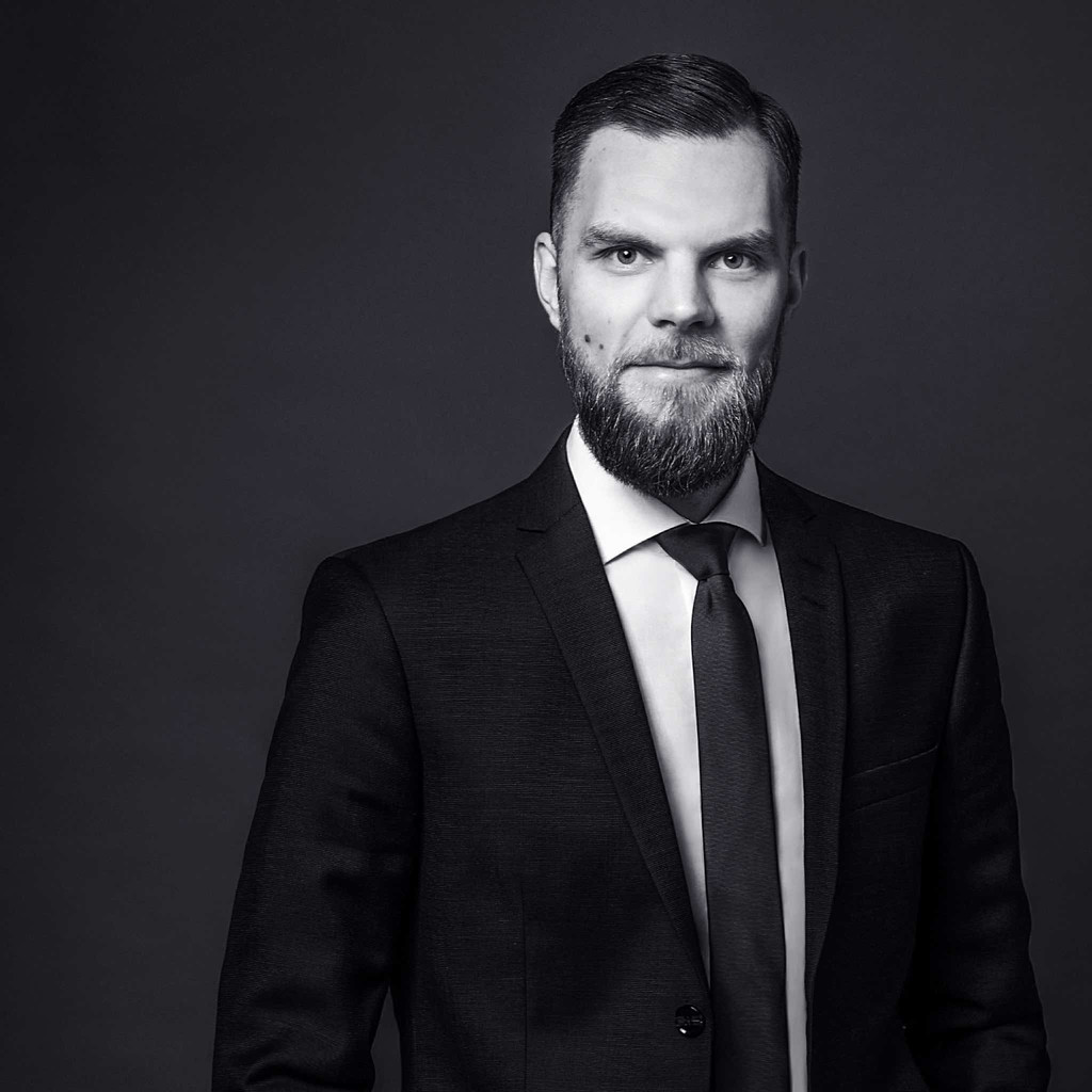 Tim Maack - Business Administration - FOM – Hochschule für Oekonomie ...