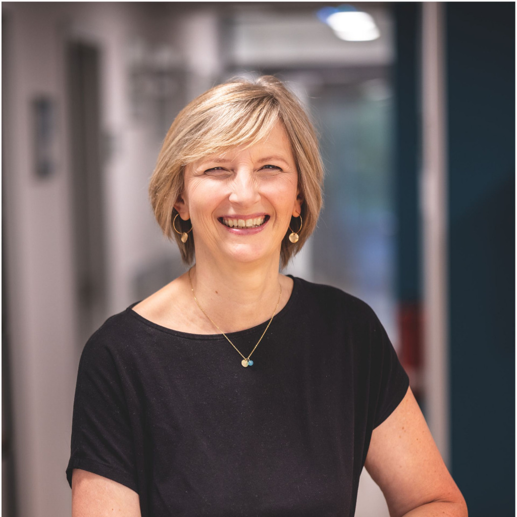 Heidi Claus - Bildungsmanagerin vhsNEUE - Berufliche Weiterbildung ...