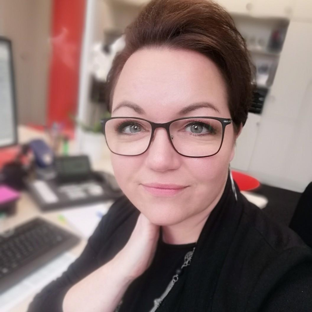 Patrias aus Witten in der Personensuche von Das Telefonbuch