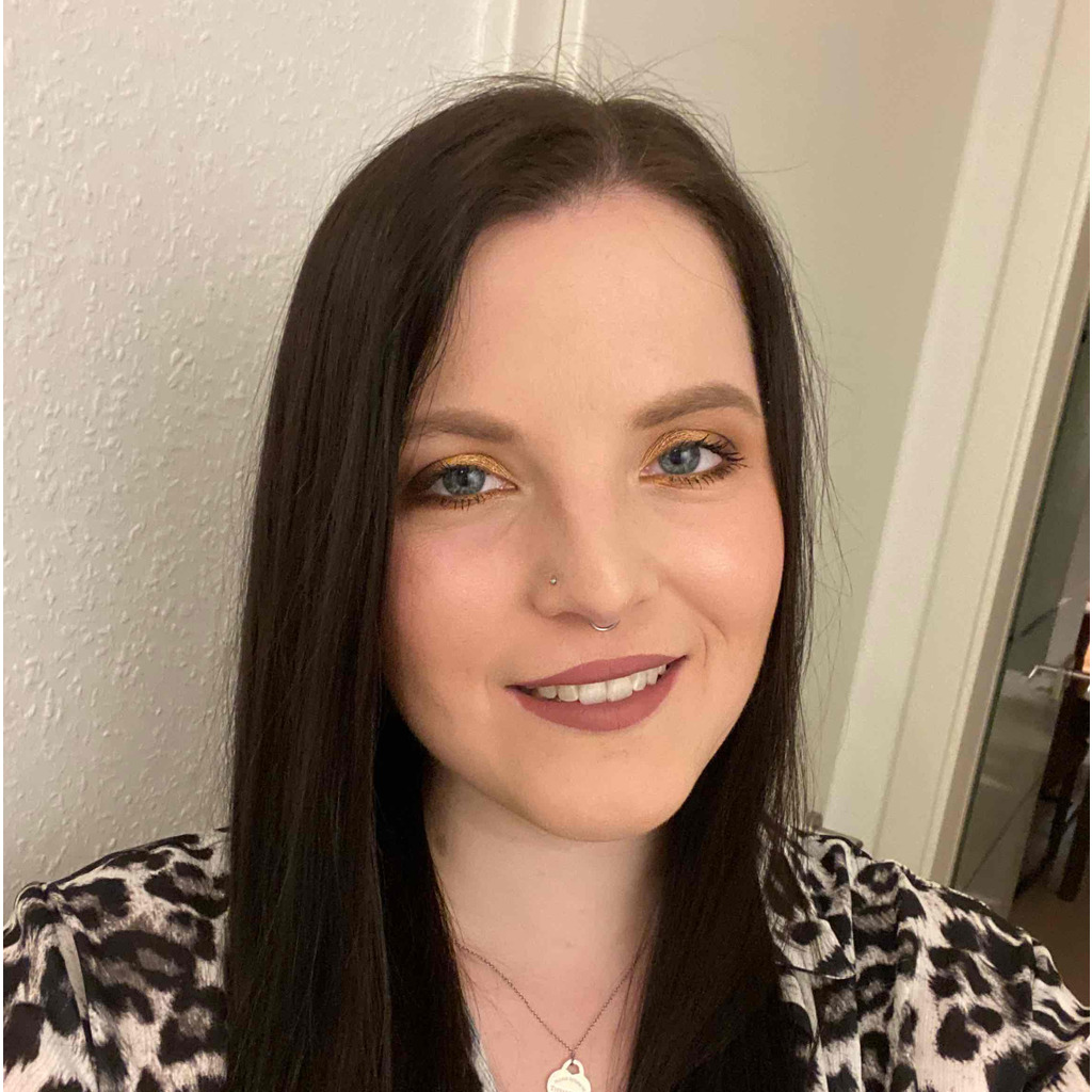 Sarah Ruwe - Gesundheits- und Krankenpflegerin im OP - Klinikum Herford ...