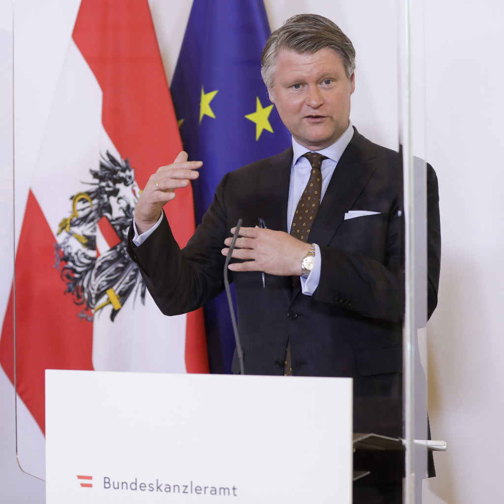 Peter Bartos - Vorsitzender des Präsidiums - Austrian Experts - Das ...