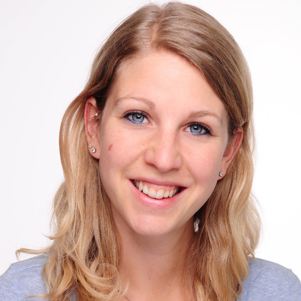 Christina Merz - Wirtschaftsinformatik - FernUniversität Hagen | XING