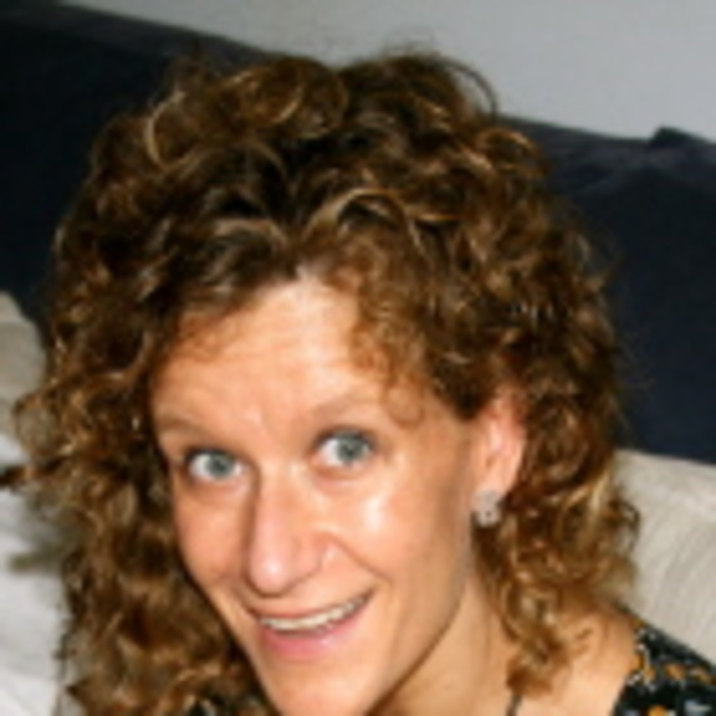 Stephanie von Lukowicz - CEO/ producer - LUKIMEDIA, S.L. | XING