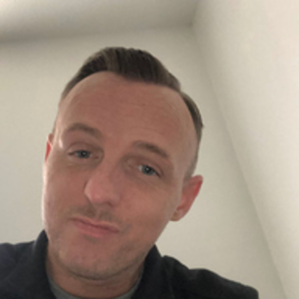 Mike Gallagher - Guest Service Agent - Hampton by Hilton | XING