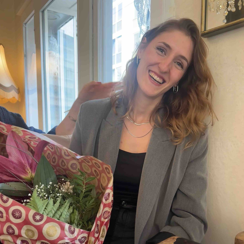 Lea Schaugg - Gestalterin für visuelles Marketing - E. Breuninger GmbH & Co. | XING