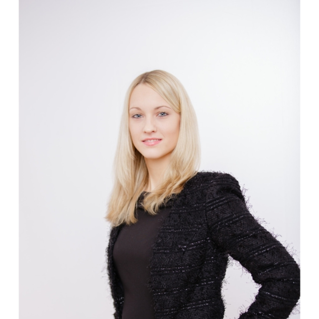 Celine Schmidt - Gebietsleiterin - Caudalie Deutschland GmbH Düsseldorf ...