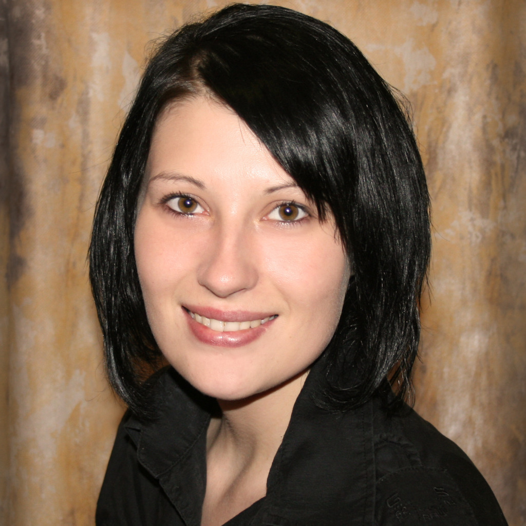 Sarah Kühnel - Kauffrau für Büromanagement - VerWANDlung remmers KG | XING