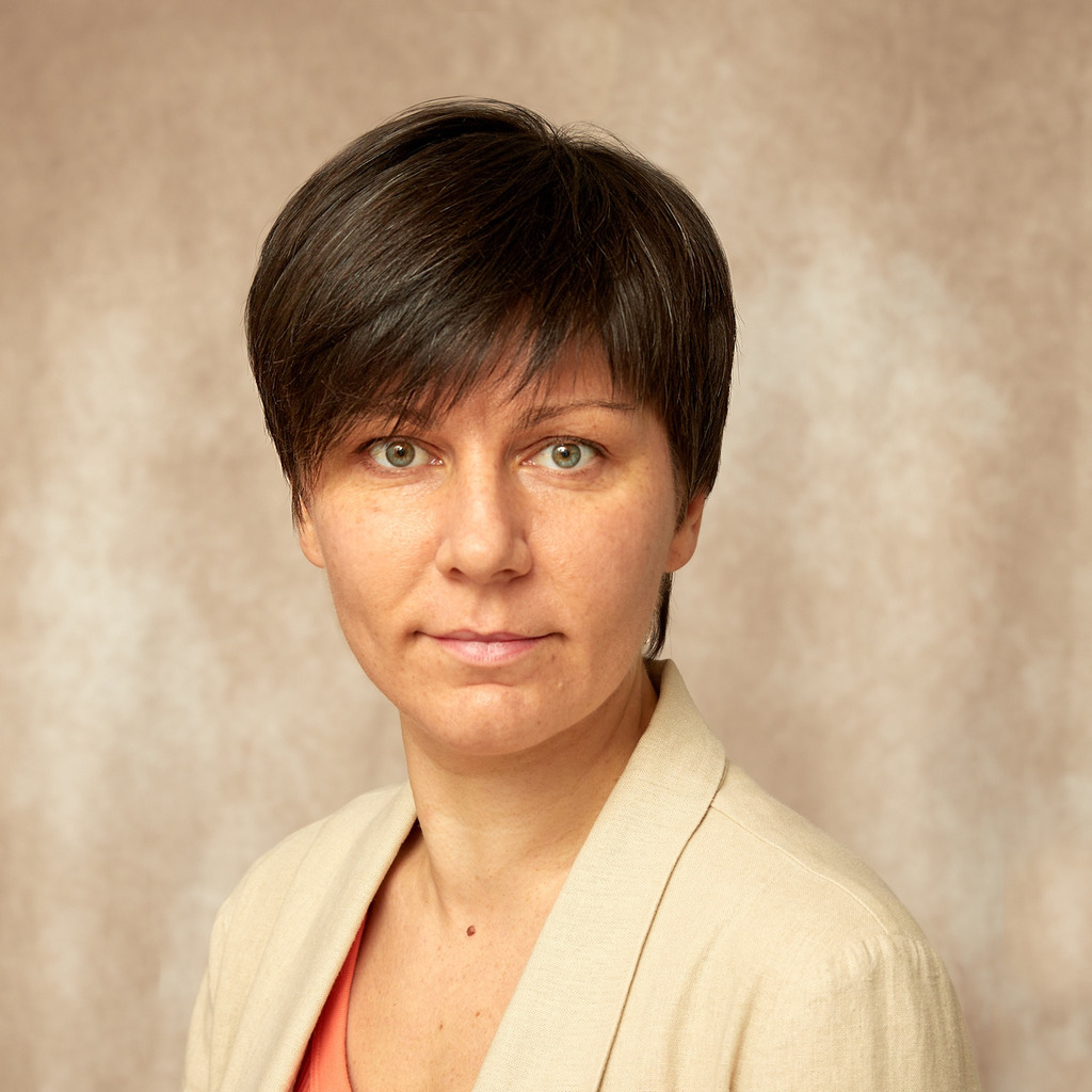 Anna Frizen - Mikrobiologin - Dialek | XING