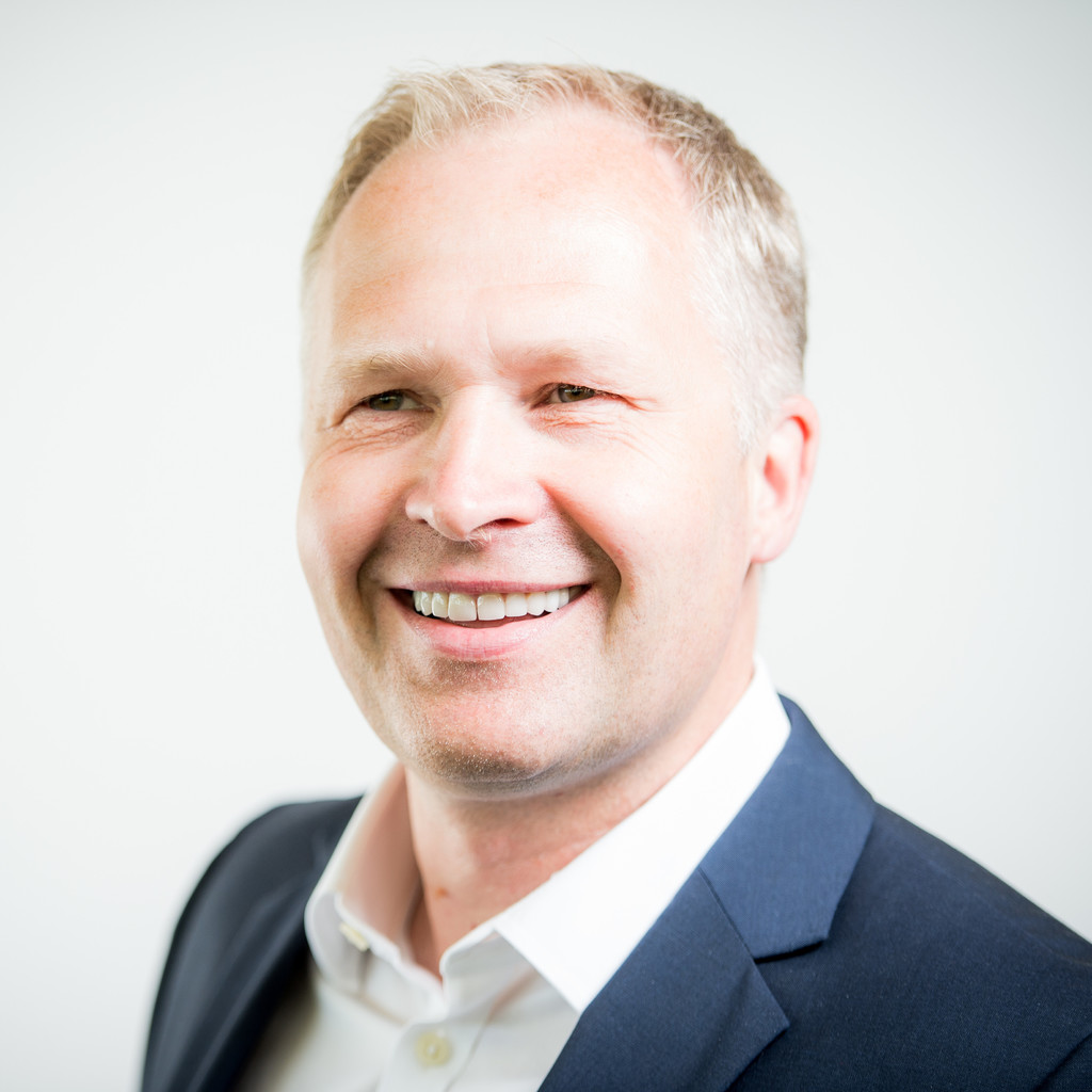 Stephan Klink - Head of Commercial Expansion and Enablement IoT ...