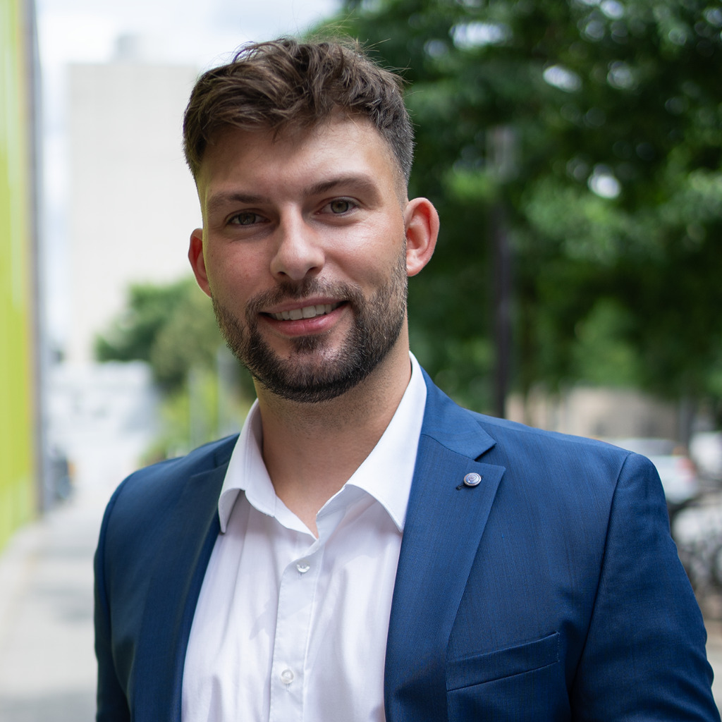 Nils van der Linde - Senior SAP-Berater - vdL Consulting GmbH | XING