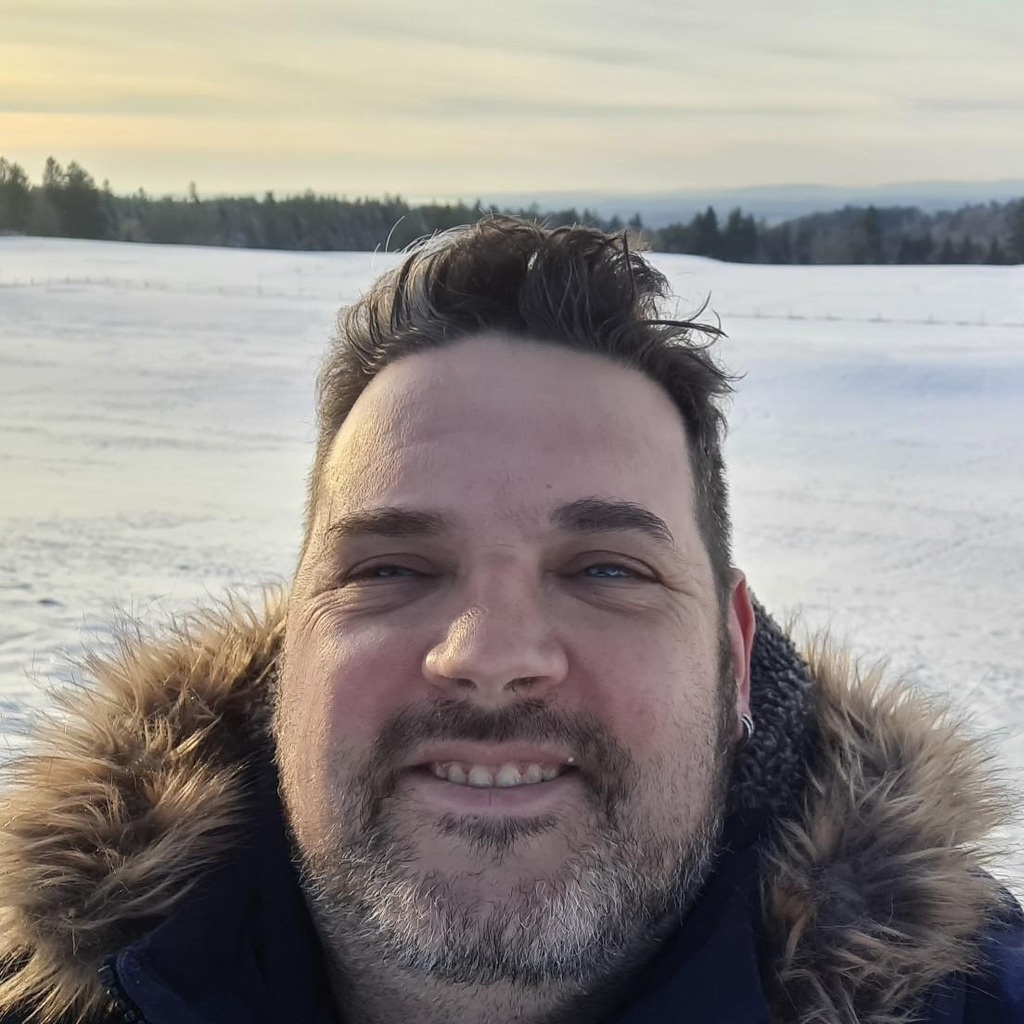 Michael Zuber - Monteur in der Montage - Zoller + Fröhlich GmbH | XING