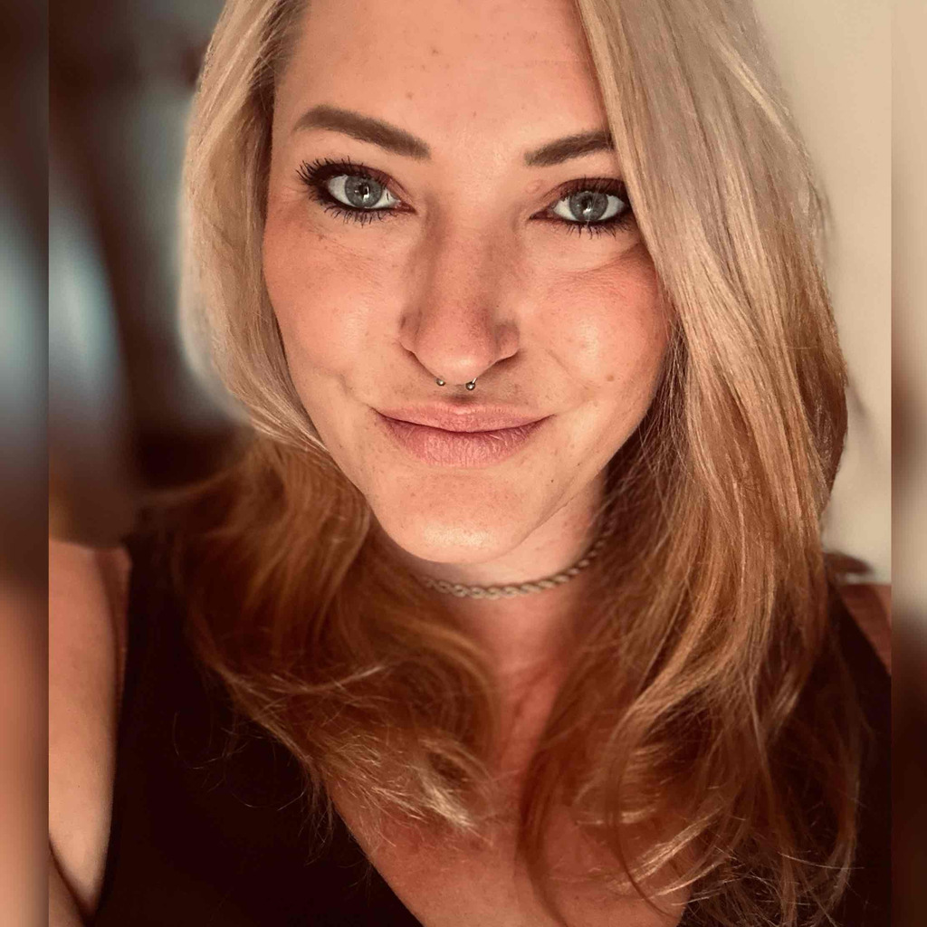 Lisa Wienhusen - Medizinische Fachangestellte - Dr. med. K. Alici ...