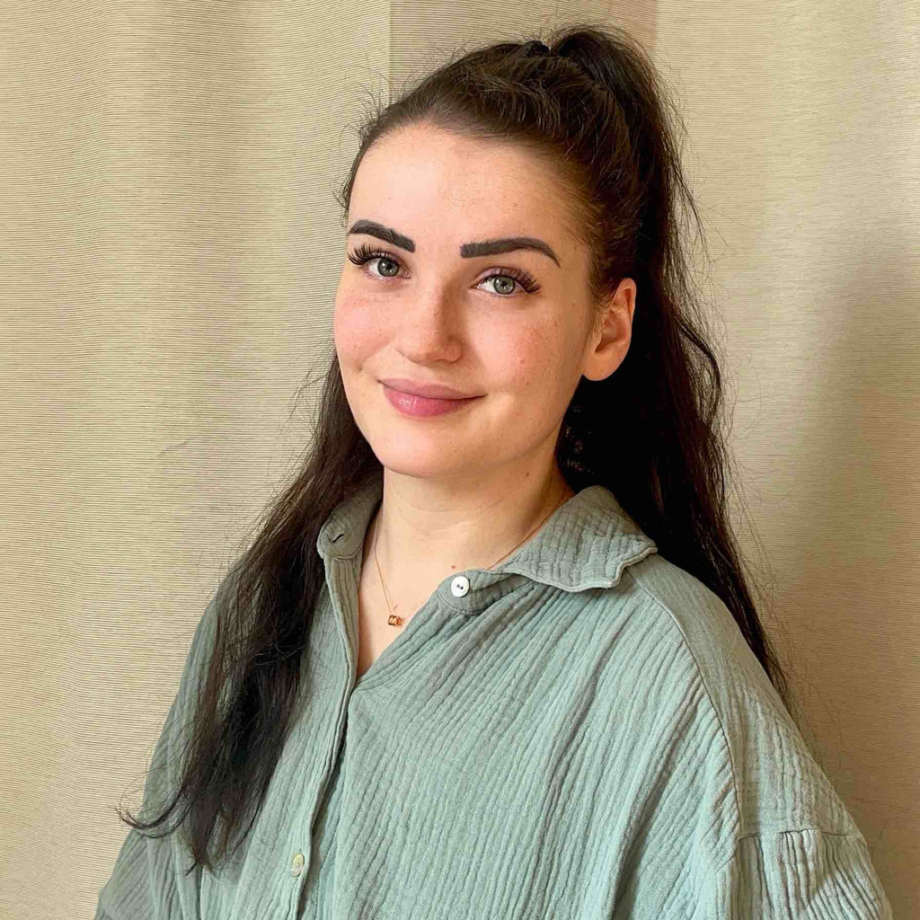 Lara Müller - Erzieherin - Jugendwerk Aufbau Ost JAO gGmbH | XING