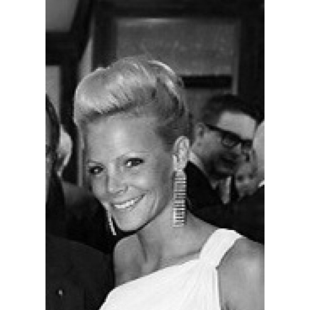 Barbara Pineker - Assistentin Filialentwicklung - Hofer KG | XING