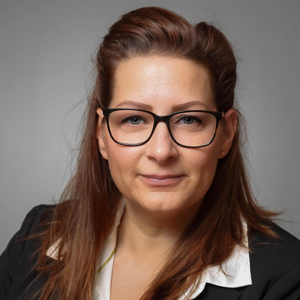 Anke Schmidt - Mitarbeiterin Vertriebsinnendienst - RSA cutting technologies GmbH | XING