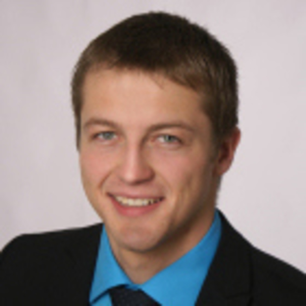 Dipl.-Ing. Martin Bauer - Versuchsingenieur Betriebsfestigkeit - ZF ...