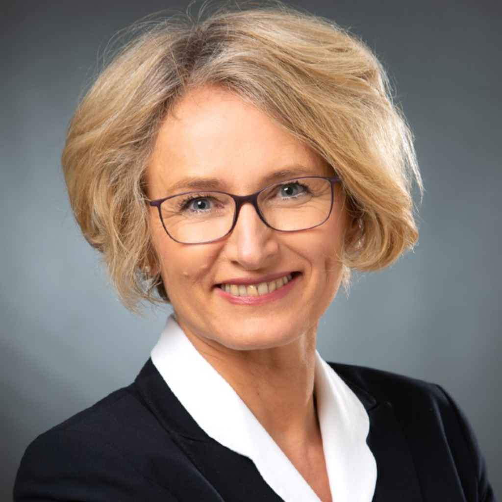 Dr. Maria Zach - Ärztliche Direktorin, Chefärztin - Kreiskrankenhaus ...