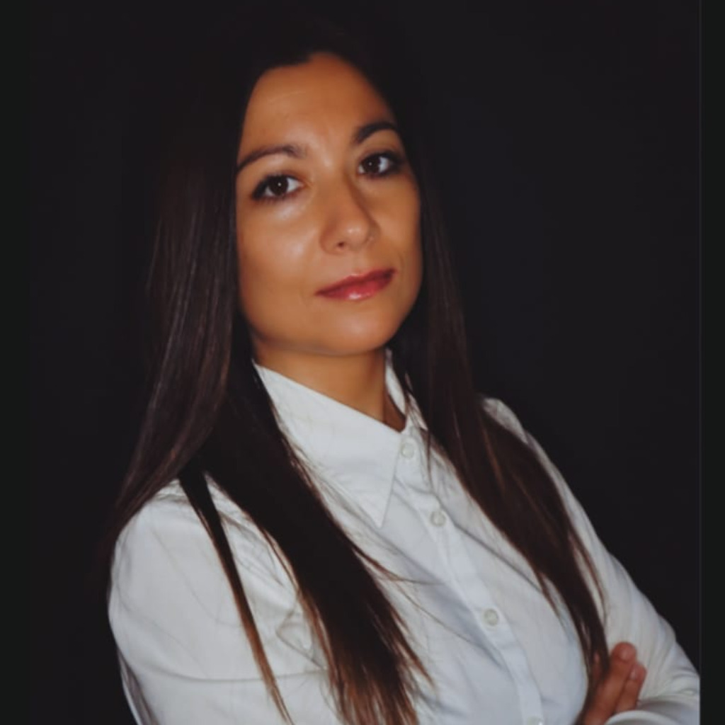 Dipl.-Ing. Hurtado Paredes Lydia - Reservierungsmitarbeiterin ...