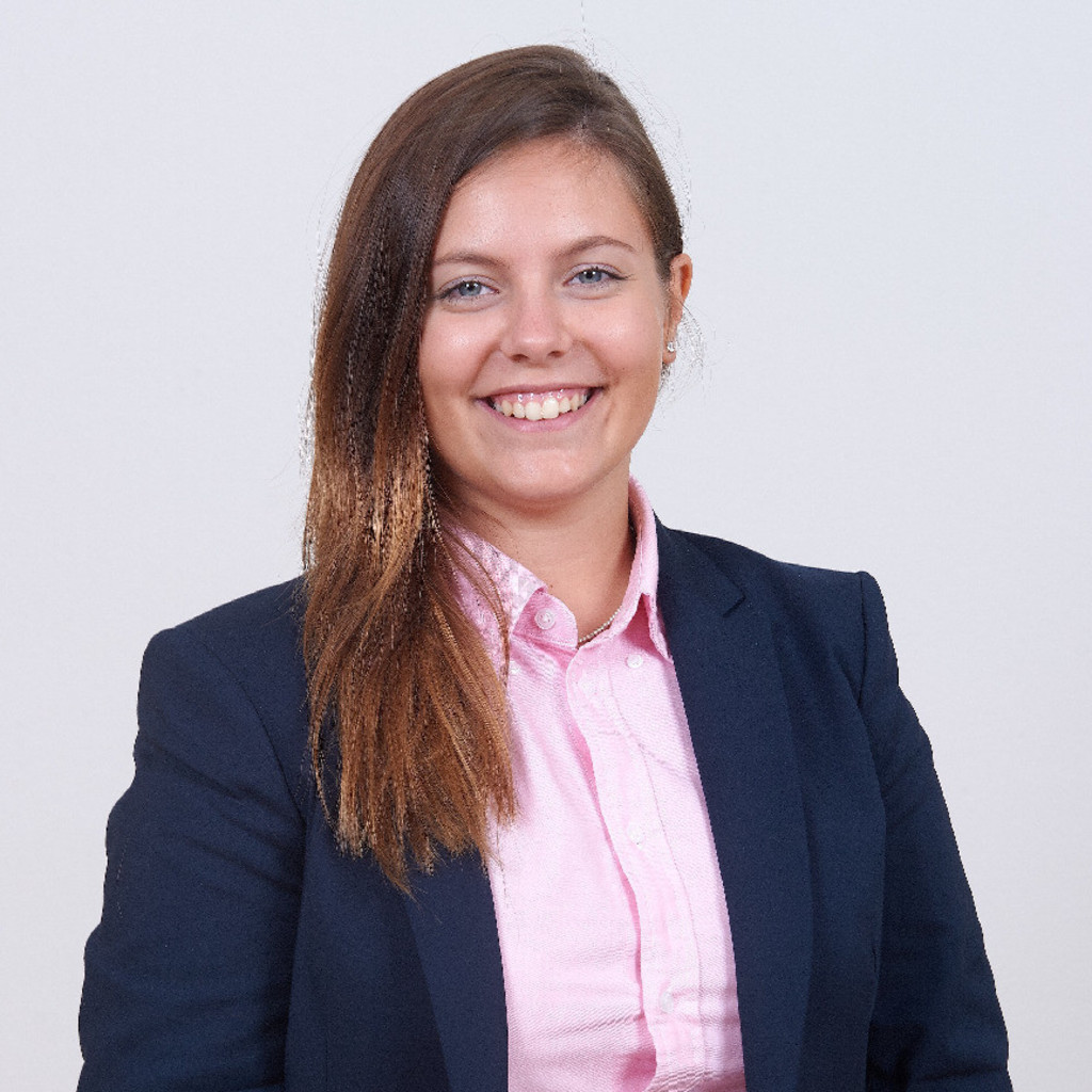 Anna Weigl - Kreditsachbearbeiterin Sozialer Wohnungsbau - Wirtschafts ...