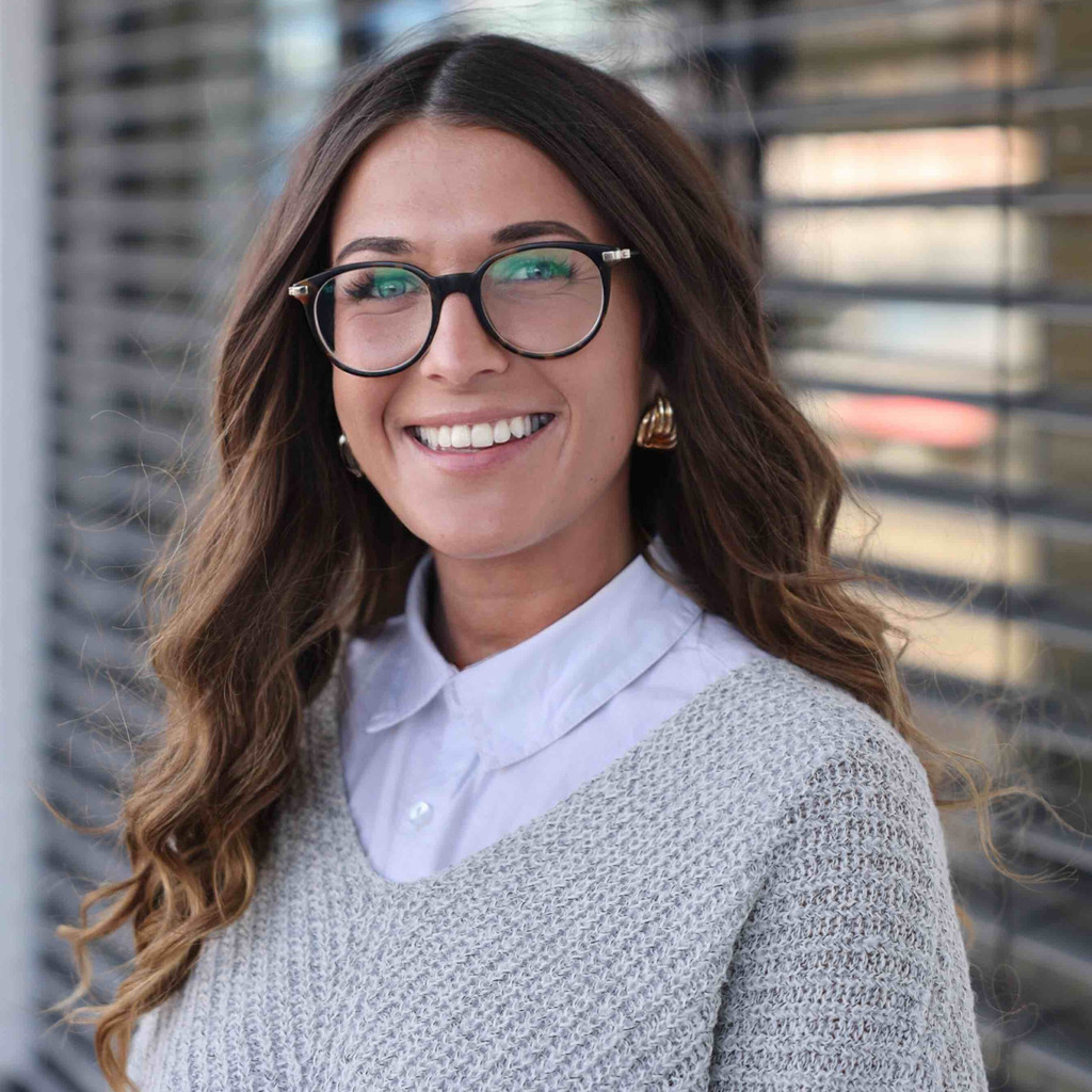 Lisa Heinrichs - Fachberaterin im Außendienst - Zewotherm GmbH | XING