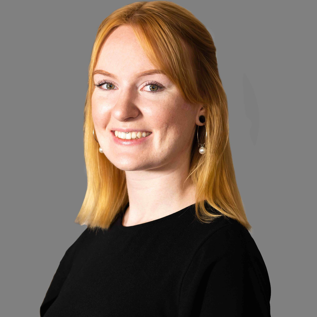 Lisa Reuter's Instagram, Twitter & Facebook on IDCrawl