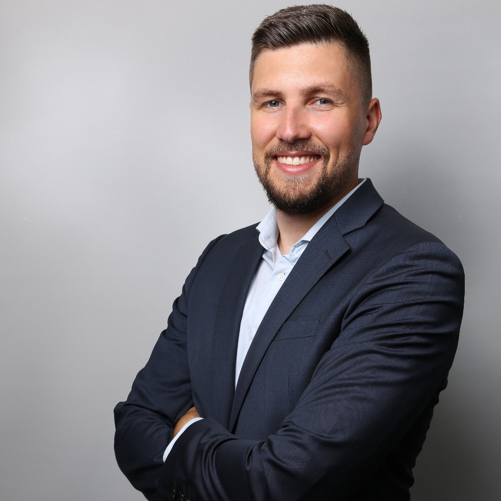 Thomas Gerber - Manager & Solution Architekt - cronos ...