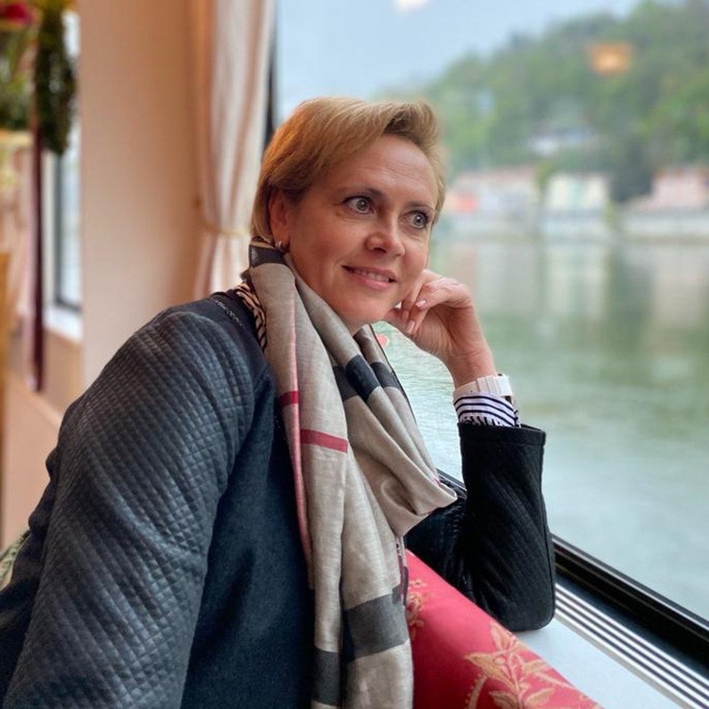 Ellen Reisig - Sozialpädagogin - Uniklinikum Augsburg | XING