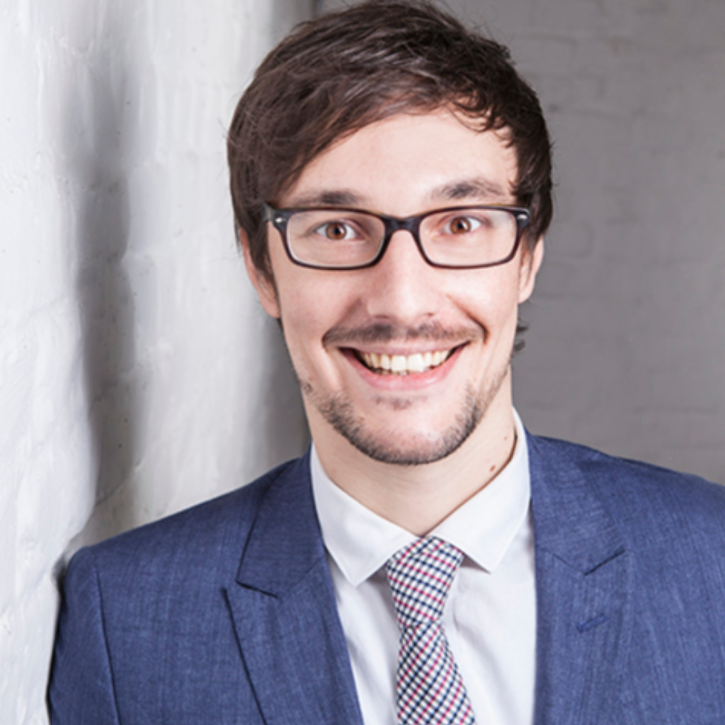 Michel Hartmann - Junior Controller, Referent der Geschäftsführung ...