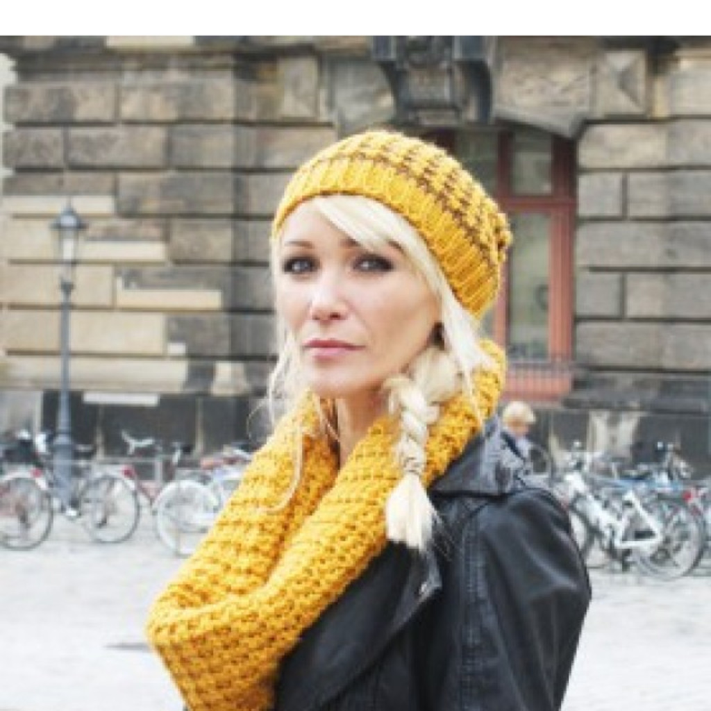 Julia Boon - Mode & Makeup Stylist - Wunschgesichter | XING
