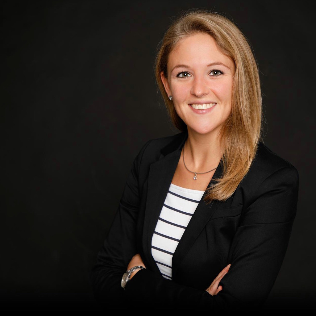 Carina Schmid - Technical Assistant Underwriting Property - Munich Re ...