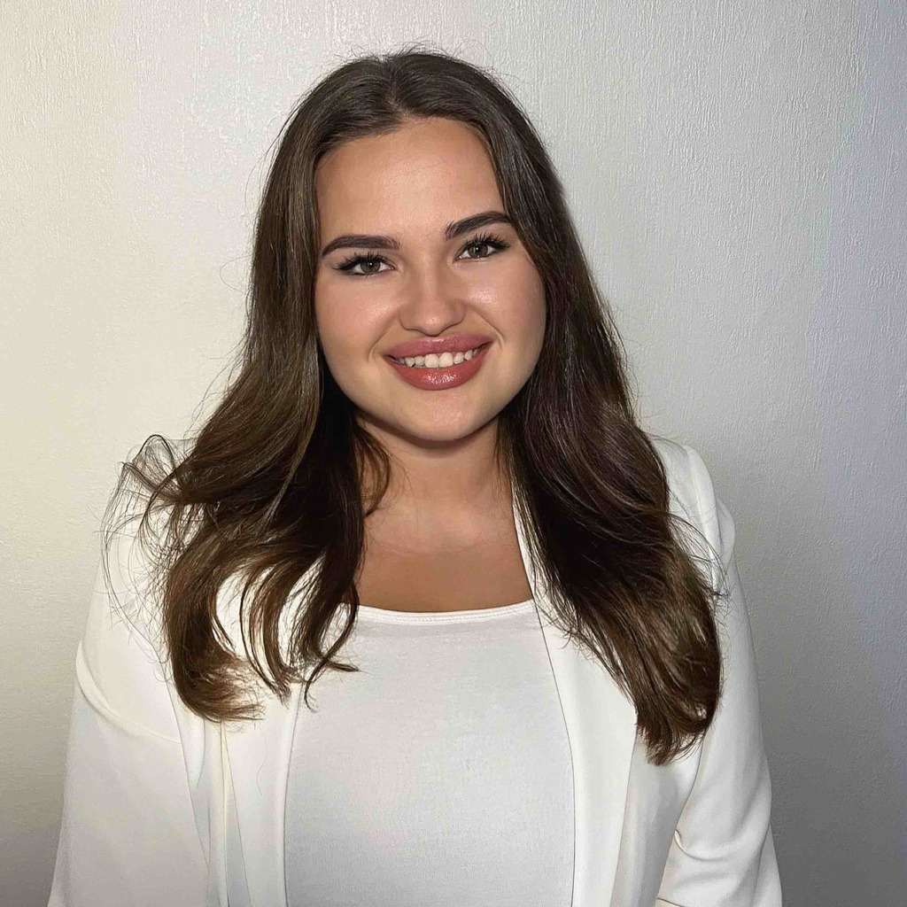 Angelina Haag - Junior HR Business Partnerin - Sodecia Safety ...